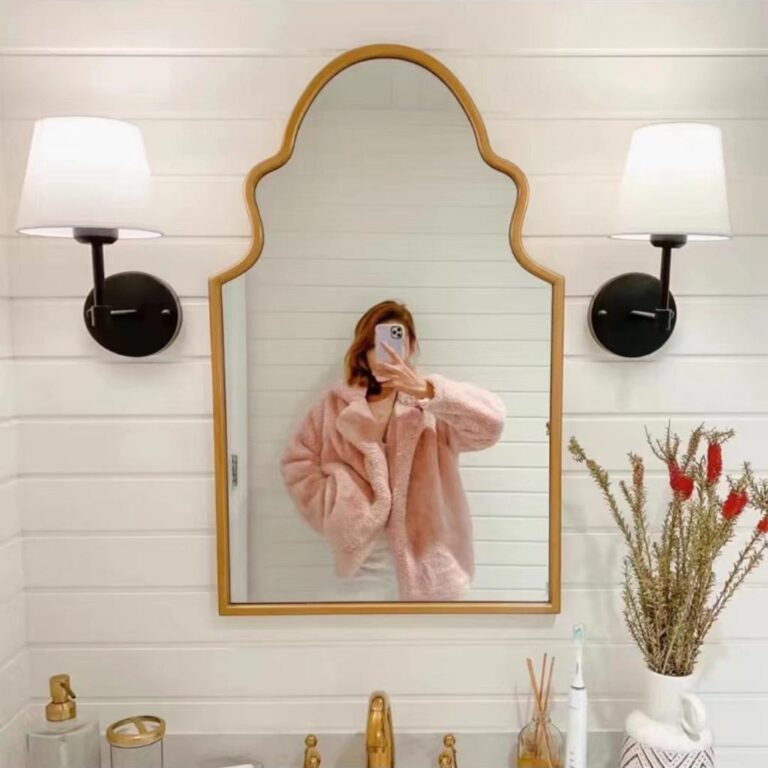 Decorative Metal Rectangle Wavy Golden Mirror - Adventure Kastle Home Decor